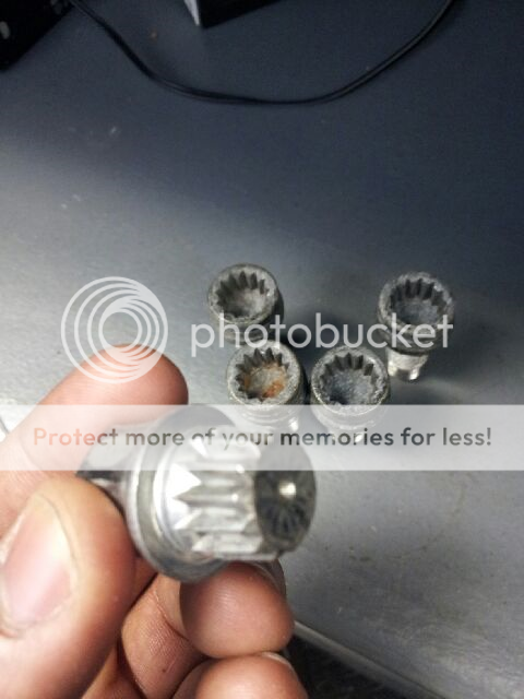 FS: 2 sets of OEM Volkswagen wheel lock sets | VW Vortex - Volkswagen Forum