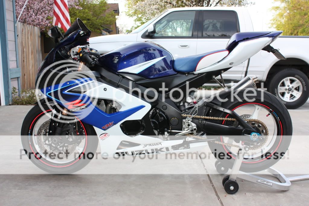 Post your GIXXER photos here (05-06) 1000 | Suzuki GSX-R Motorcycle ...