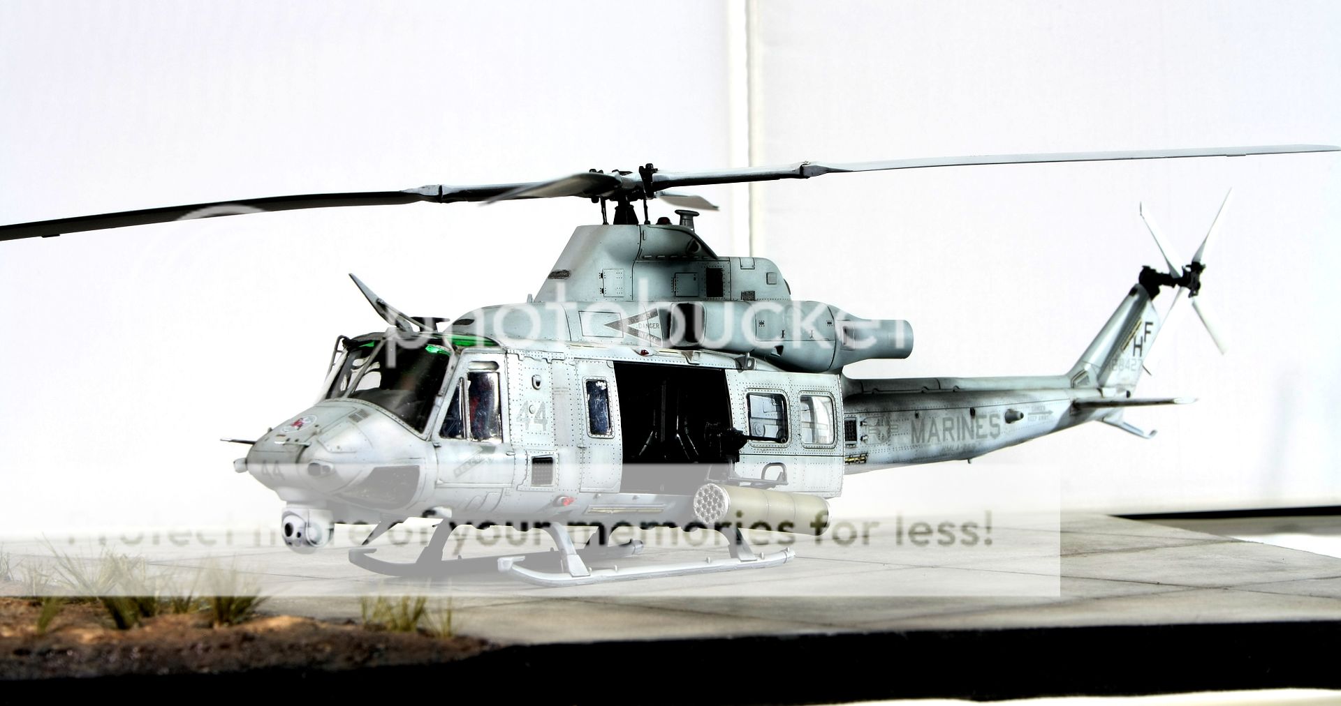 UH-1Y Venom 1/48 Kitty Hawk - Ready for Inspection - Aircraft ...